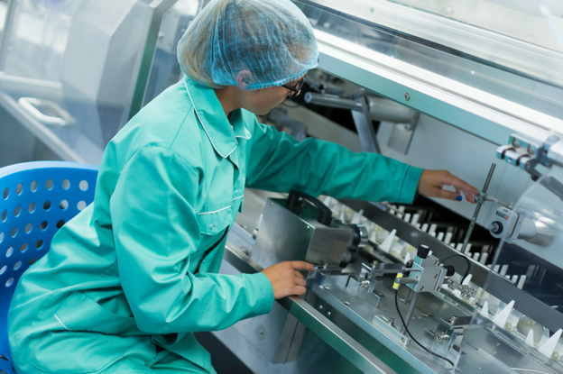 The Best Cleanroom Tables - 316 Stainless Steel - Cleanroom World